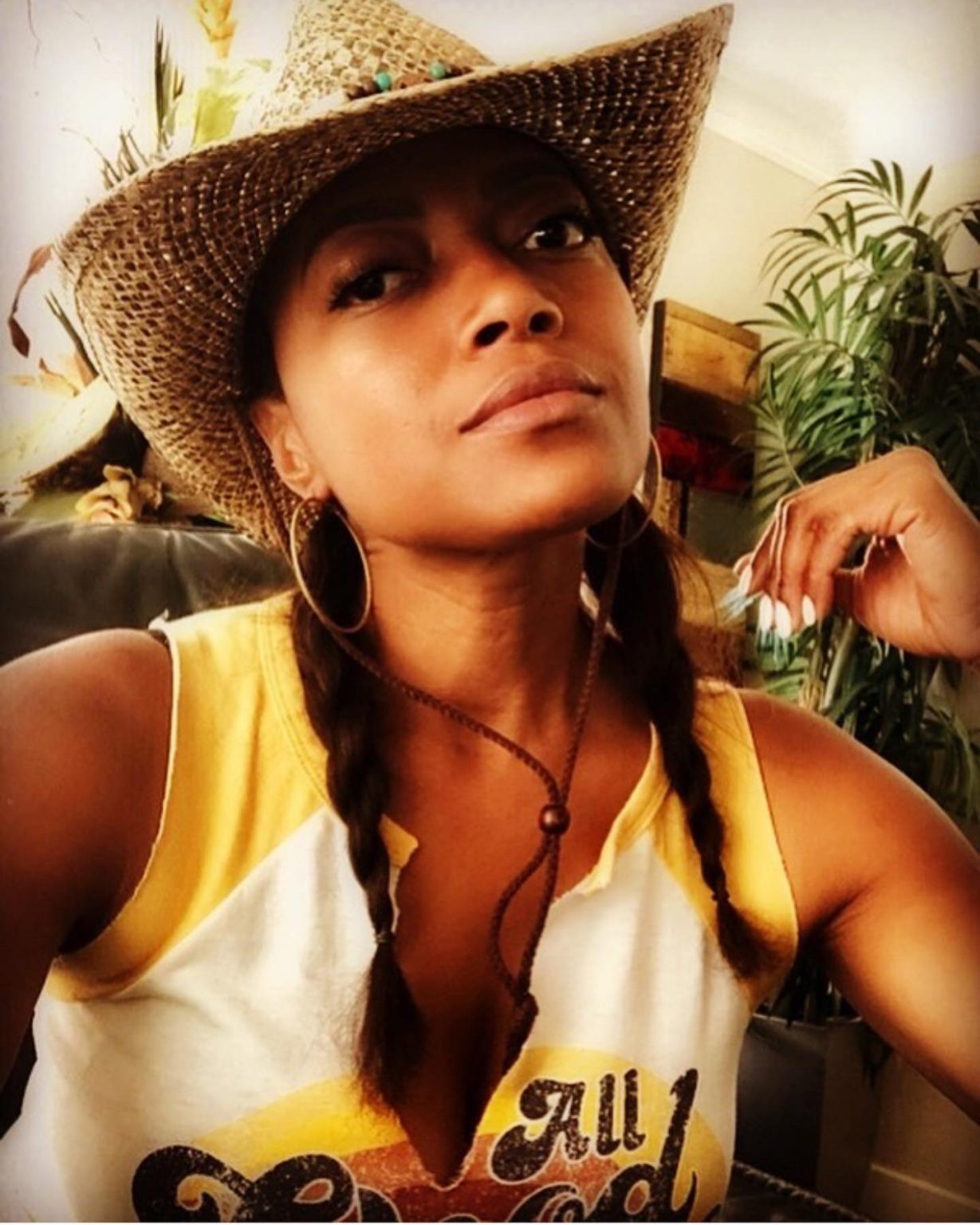 Arnetta Yardbourgh: Her Business Success Explained - All About Peoples