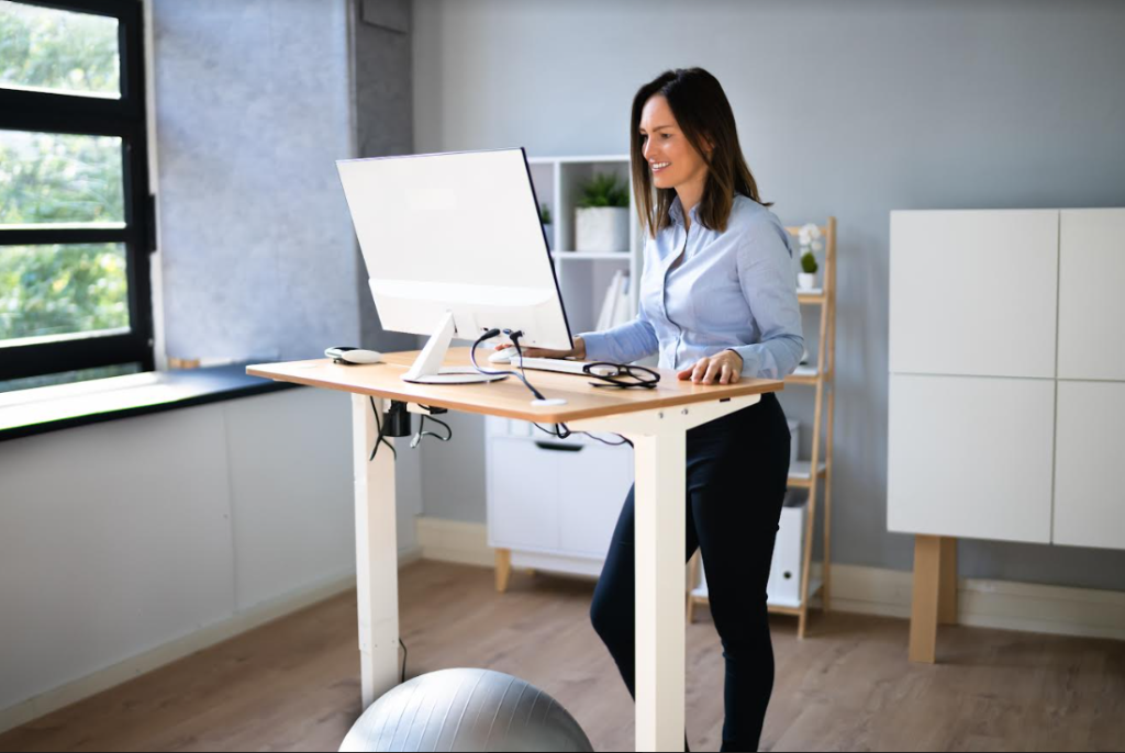 Space-Saving Solutions: Small Standing Desks for Modern Workspaces ...